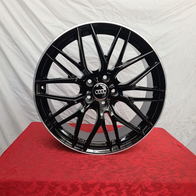Cerchi in lega Audi A4 19 AF19 Nero Lucido Diamantato - Fiorini Gomme